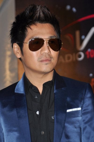 华语学会 CHINESE SOCIETY OF SMK SENTOSA: LET KNOW OUR MALAYSIA SINGER (GARY ...