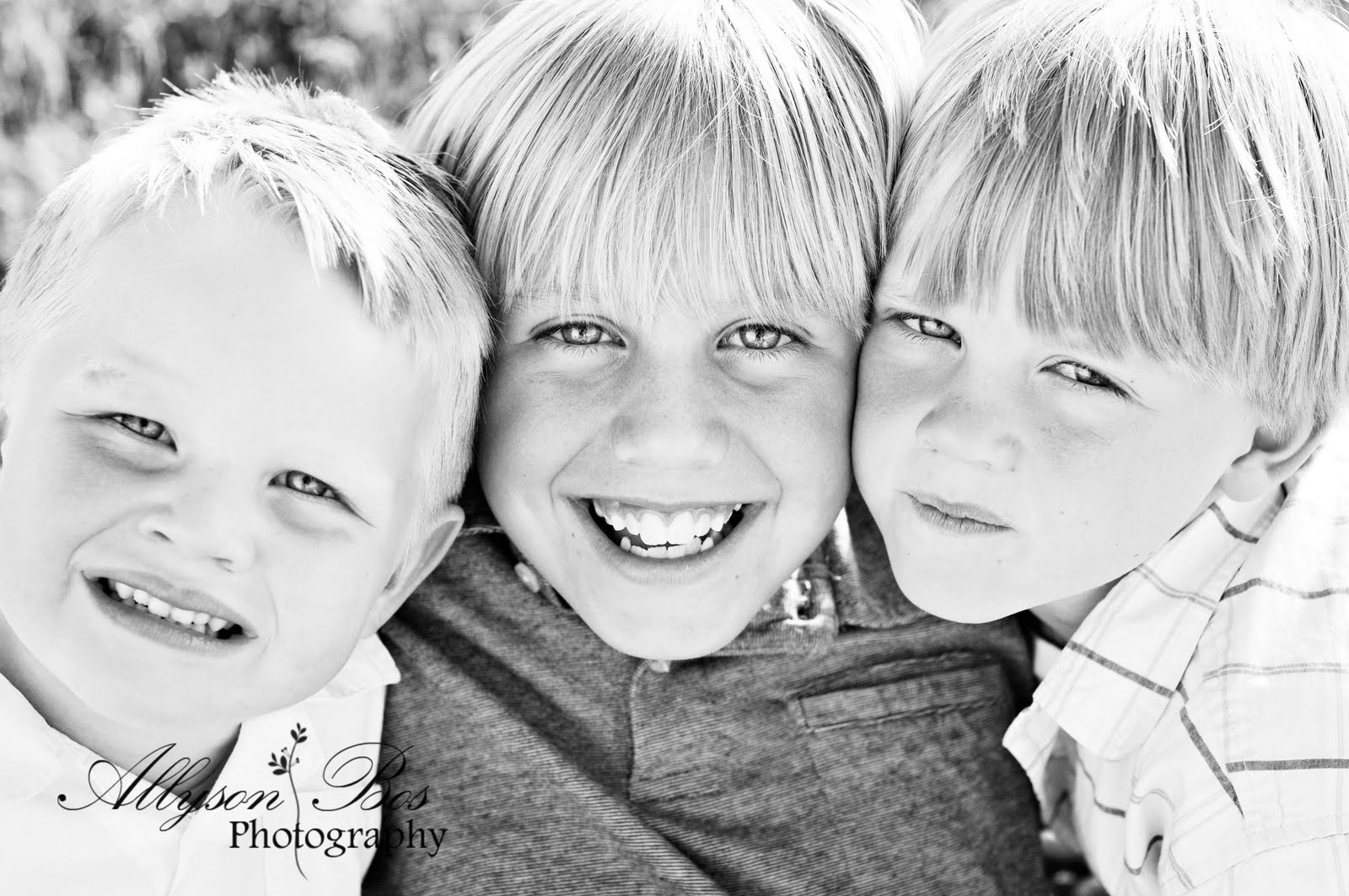 Allyson Bos Photography: Great Family with 3 Handsome (adorable) Boys!
