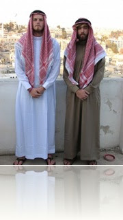 Ladies who do lunch in Kuwait: AWARE holds Date and Dishdasha Night