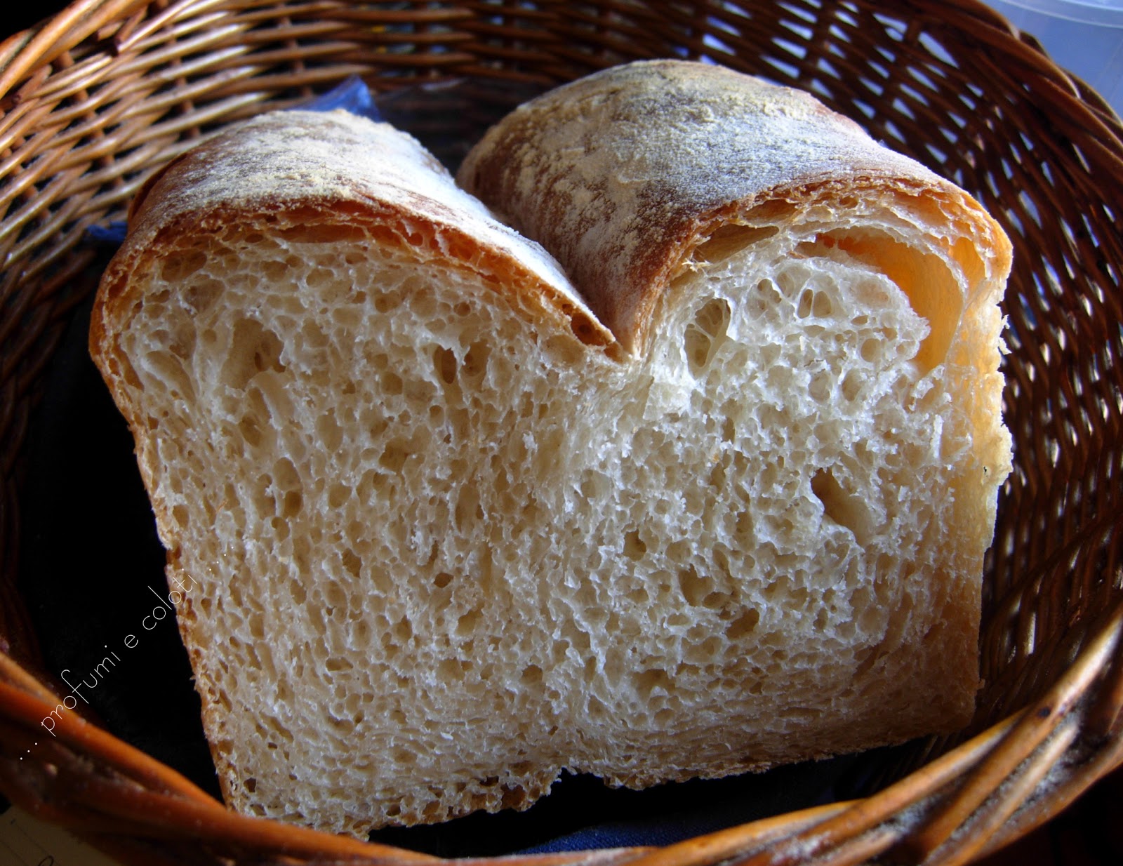 Split Tin .......... pane inglese