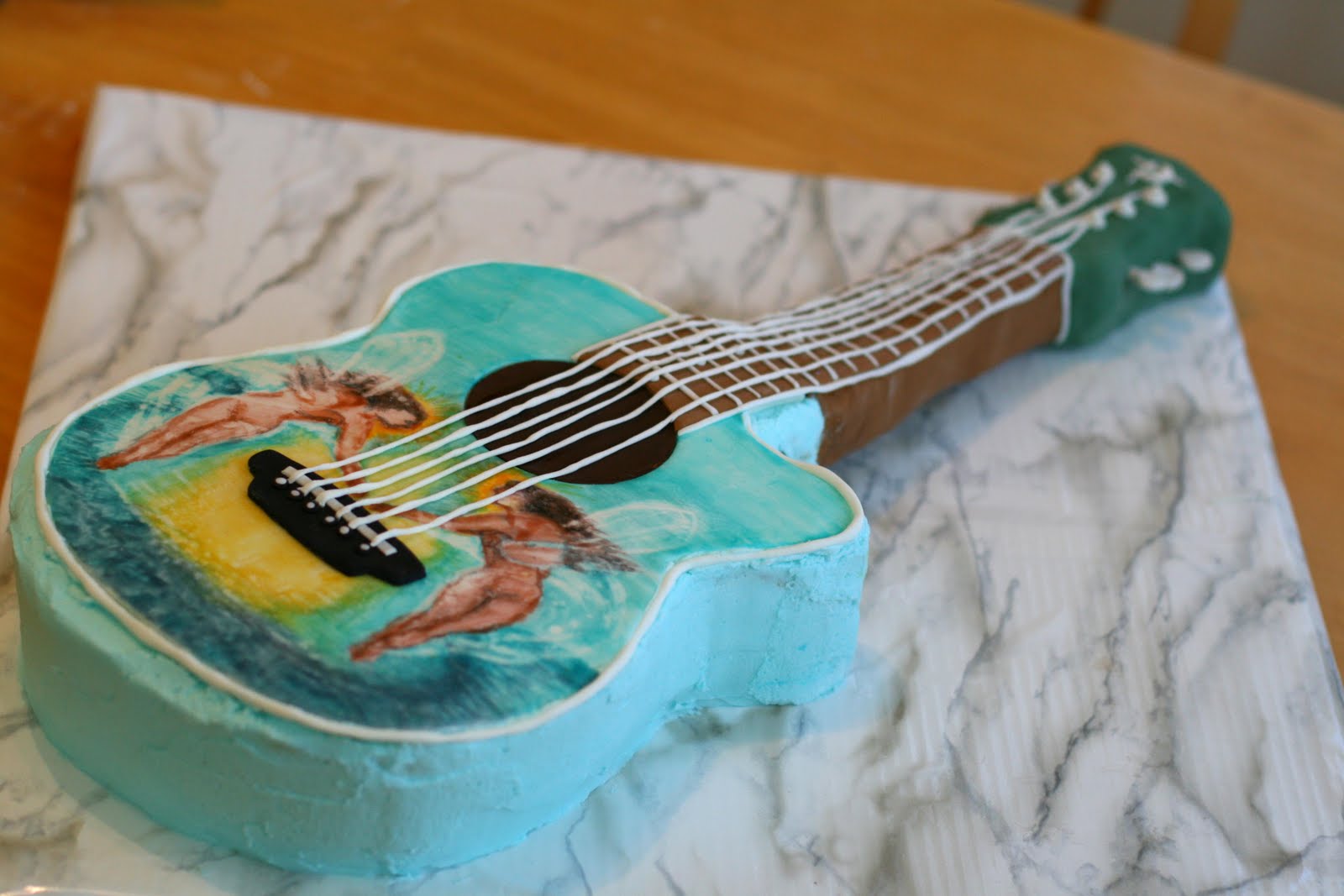 Jo's Cakes: Guitar Cake