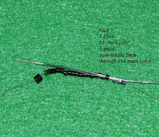 Queenie's Beads: Russian Leaf Done in Peyote Part 1