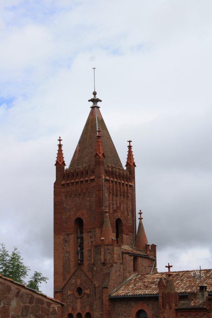 Conèixer Catalunya: EL BRULL. OSONA. CASA D’ESPIRITUALITAT JESÚS i MARIA