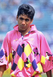 Quem é o Jogador?: N°6 - Jorge Campos