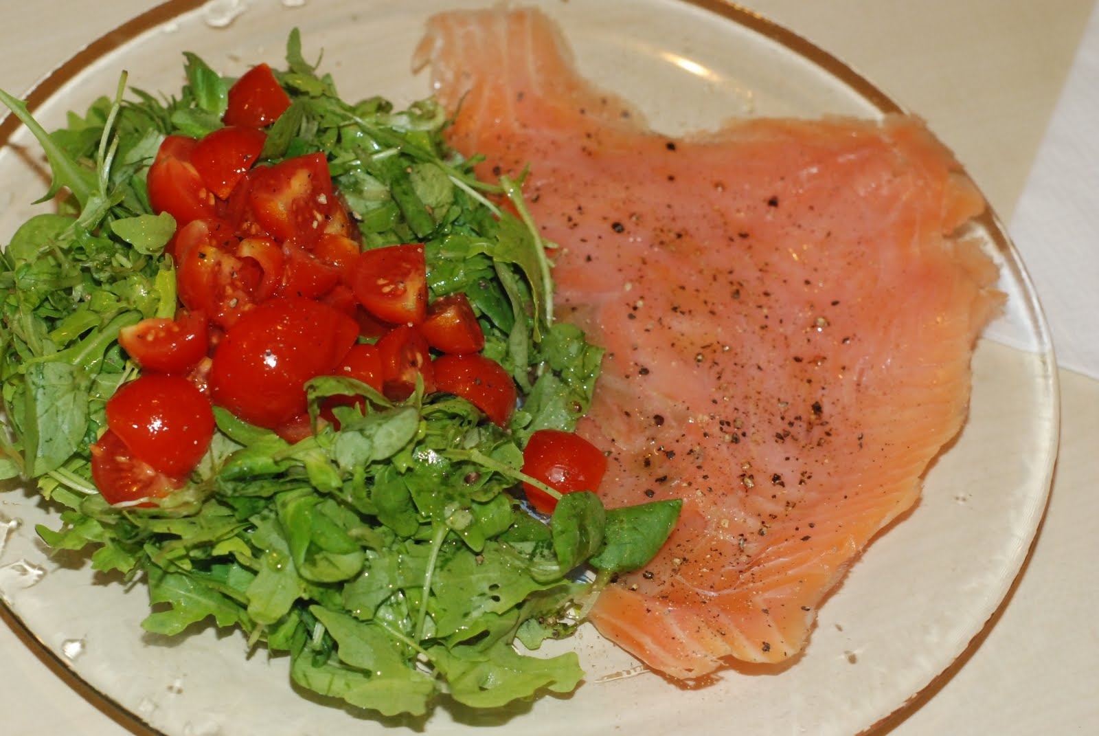 Sapore & Sapere: Salmone affumicato rucola e pachino