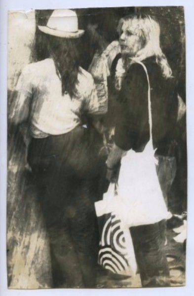 Bint photoBooks on INTernet: Unique Photographs by art brut ...