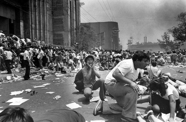 Bint photoBooks on INTernet: Koen Wessing 1942 - 2011 Photographer of ...