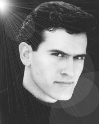 ARROMBE O ARMÁRIO E SAIA 2: Bruce Campbell - ATOR