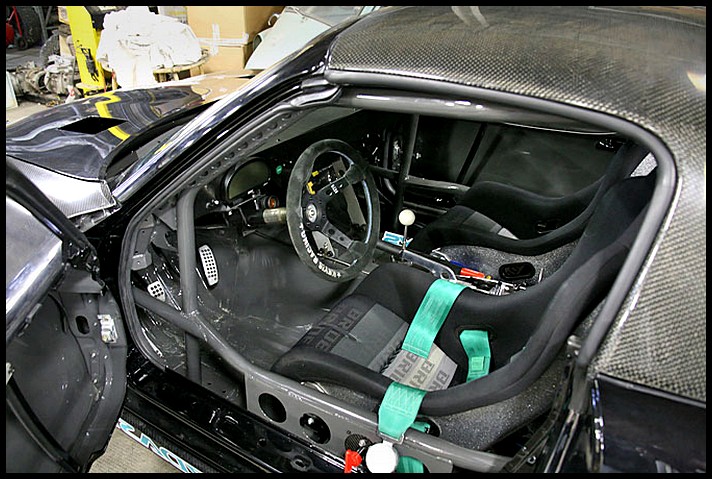 Maverik Corner MX5: Drift Miata NB from Italy