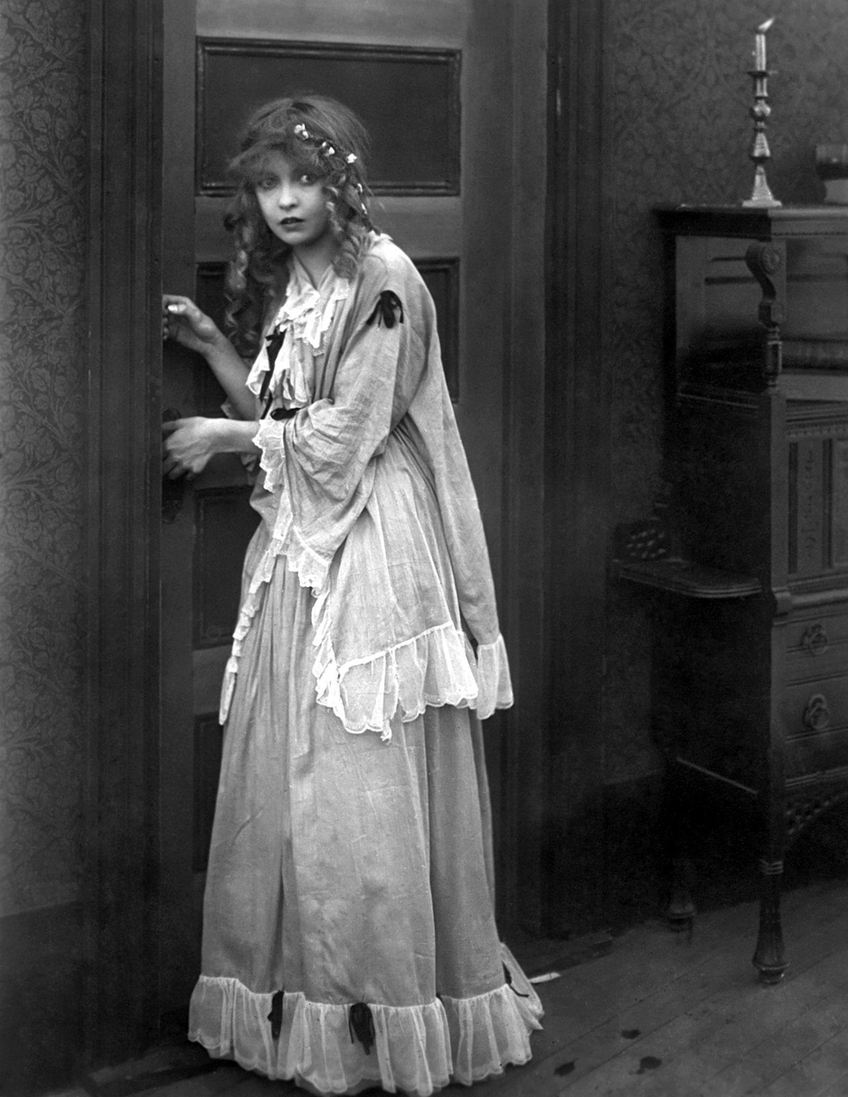 LaRiNNe: Lillian Gish