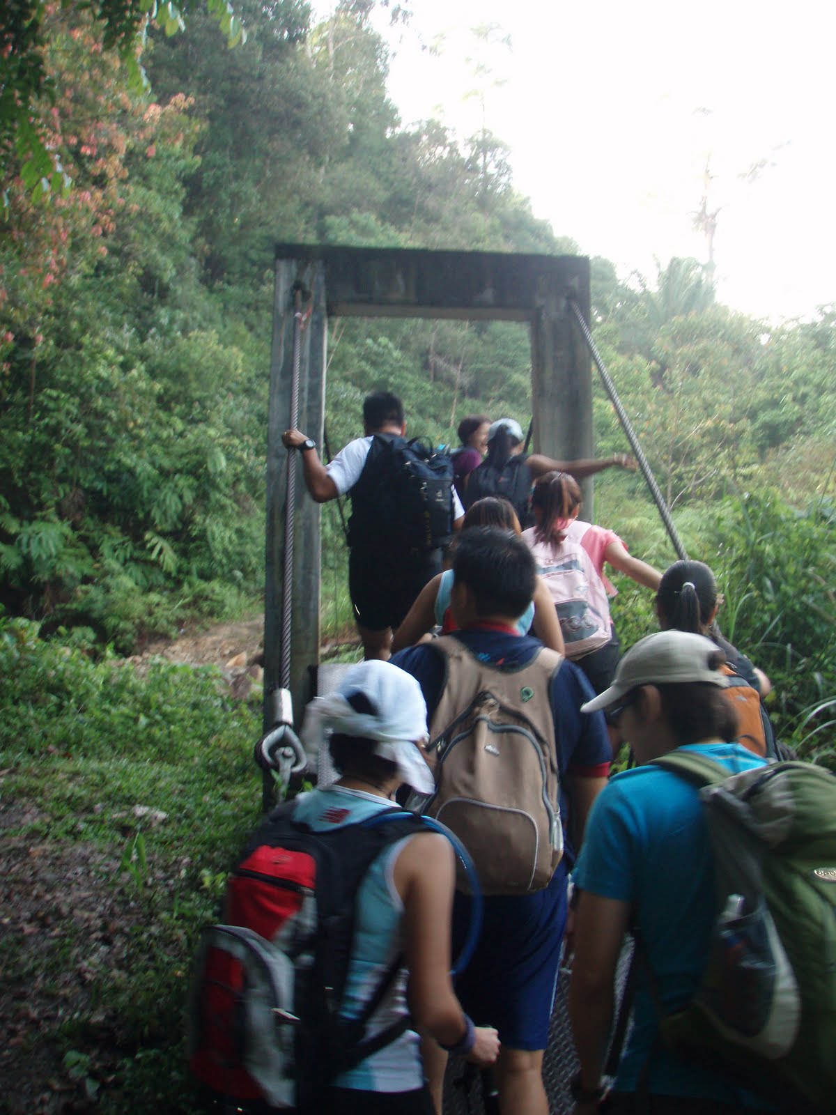 THE QUANTUM SINGULARITY: Gunung Kutu, between Suffering and Relaxation ...