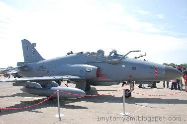 carmodels2012exlusive: LIMA 2009: Langkawi air show thrills the crowd