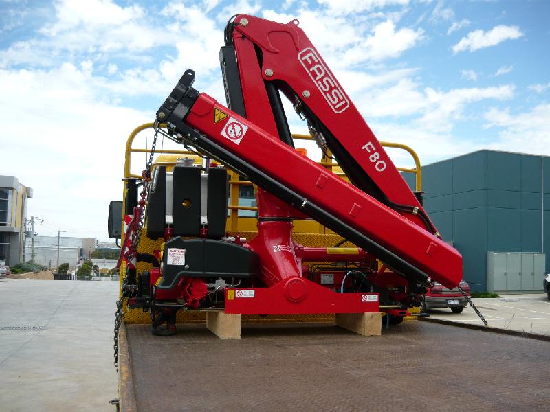 CHRISTIE PACIFIC CASE HISTORY: Crane Truck - Fassi
