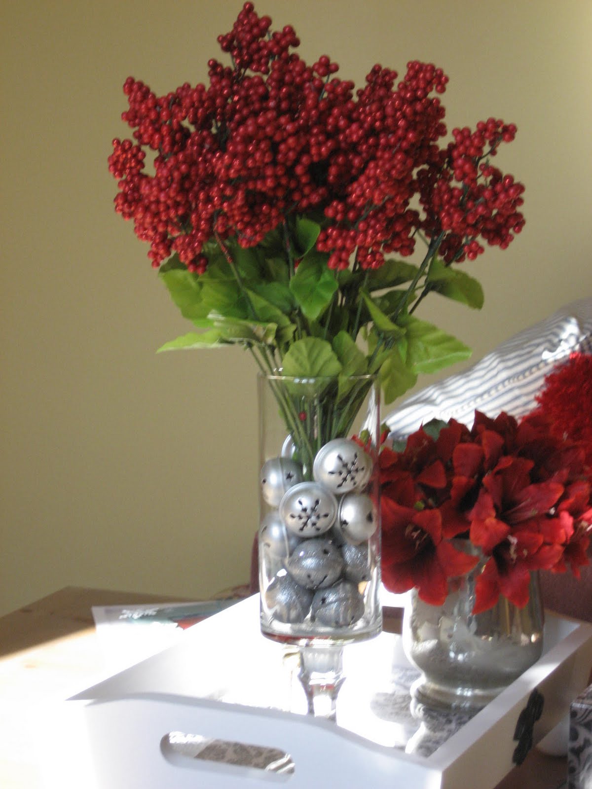 Creative Home Expressions: Using Christmas Fillers & Picks