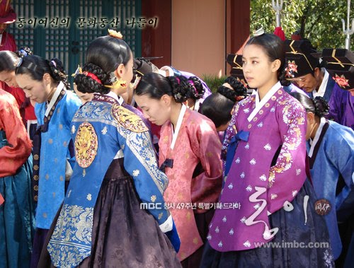 YUME ALMO: PERNAK PERNIK DI BALIK "DONG YI " part 2