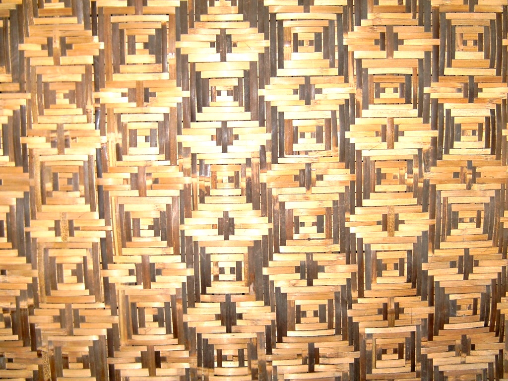 Indonesian Traditional Bamboo Wall: >> MOTIF ANYAMAN BAMBU TRADISIONAL