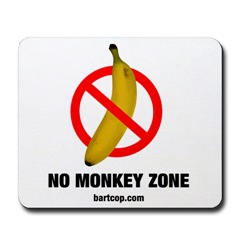 Colis 珂栎斯: NO Monkey allowed!