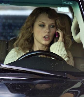 Taylor Swift Emotional Cell Phone Call ~ DISNEY STAR UNIVERSE