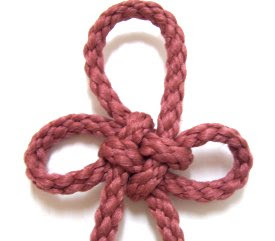 Jewelry Shop: How to Make Chinese Knot Jewelry: Cloverleaf Knot