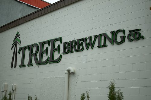 The World of Gord: Beer of the Week - Tree Brewing Thirsty Beaver Amber Ale