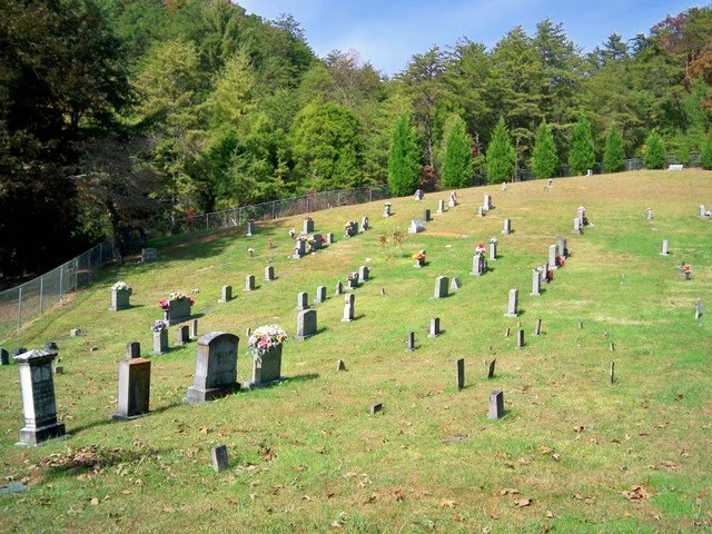 The Arrowood Trail Thru the Mountains: Happy Valley History