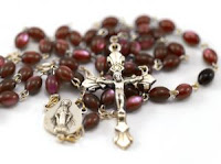 Rosaries Guides: The Origin Of The Holy Roman Rosary