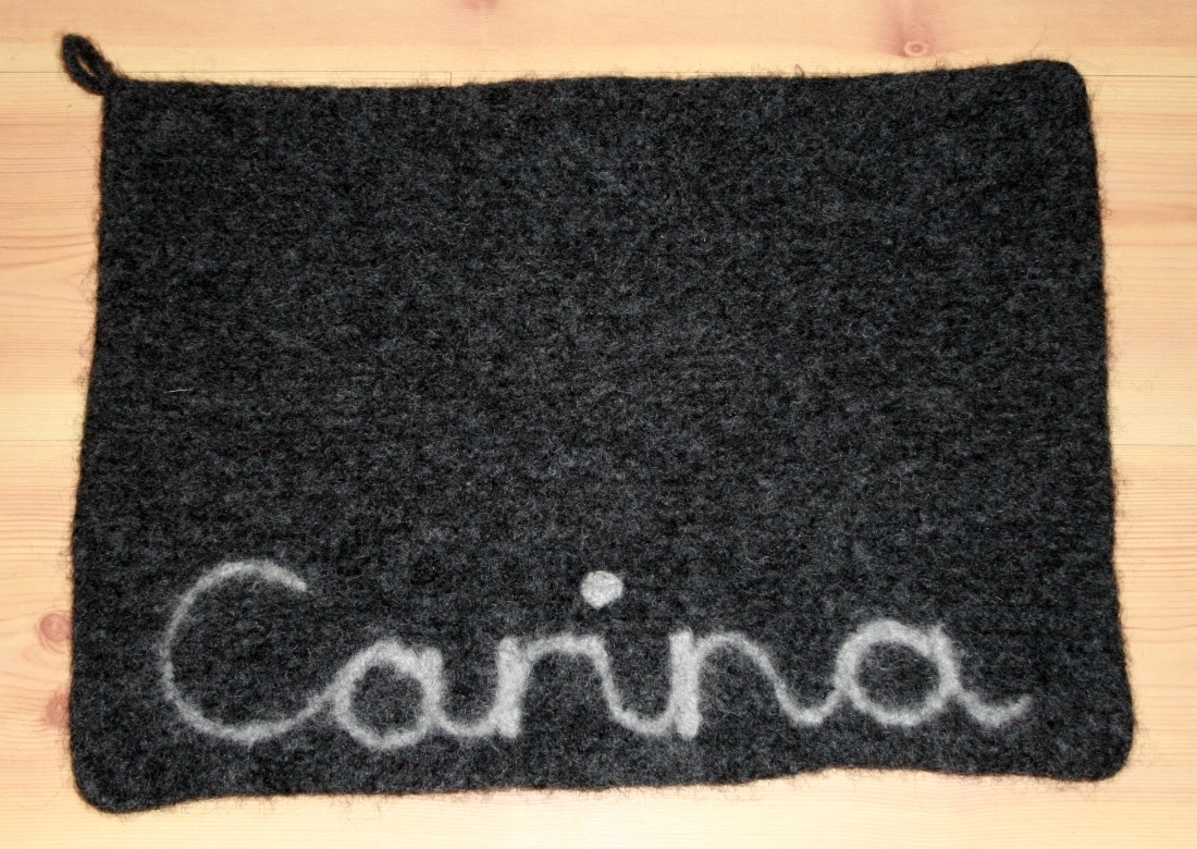 PÅ PINNEN...: Tova votta og sitteunderlag