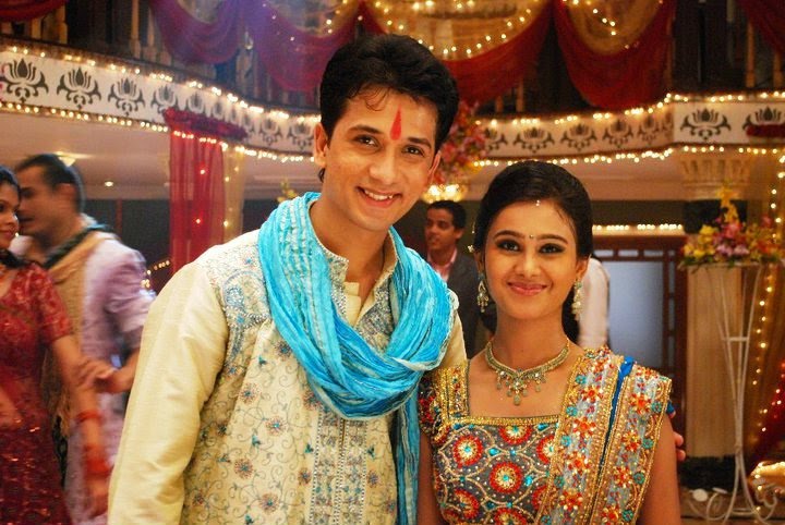 Majhiya Priyala Preet Kalena - new wallpaper, Pics, images | मन माझे .....