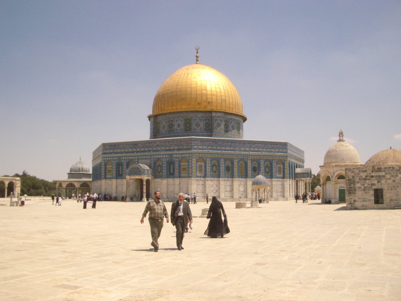 Shia Photo Blog: How Will You Liberate Qods My Dear?