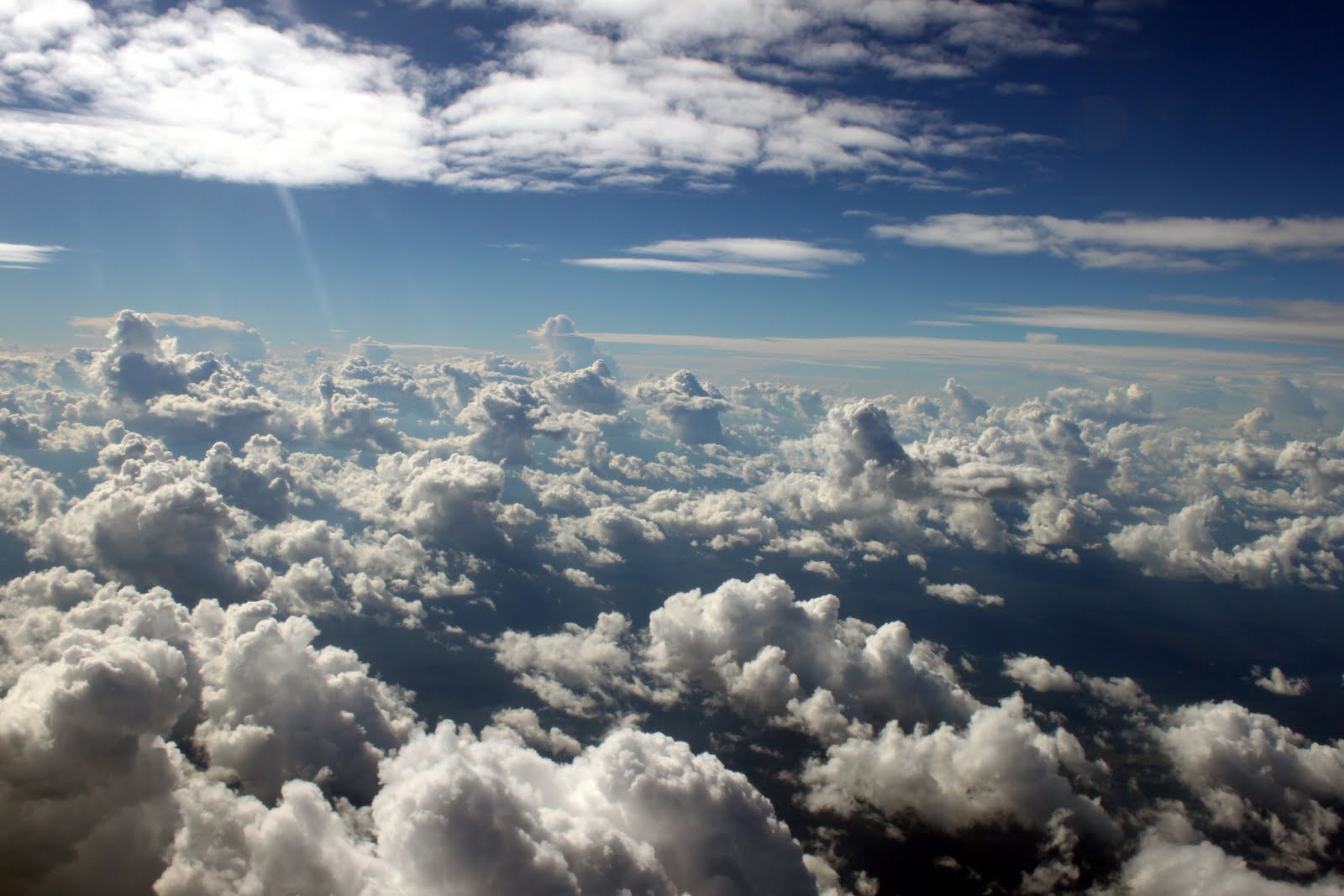 Imagem Minha (Keynes Breves): O azul da cor do céu!