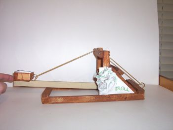 Pensamiento Algoritmico: Catapulta Casera