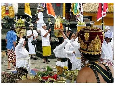 Gending Rare: Images For Panca Yadnya