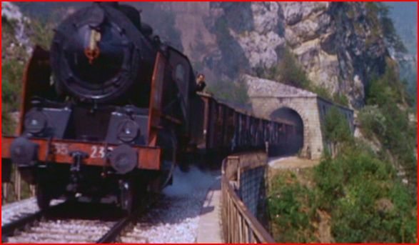 Classic Film and TV Café: Von Ryan's Express: The Other Great POW ...