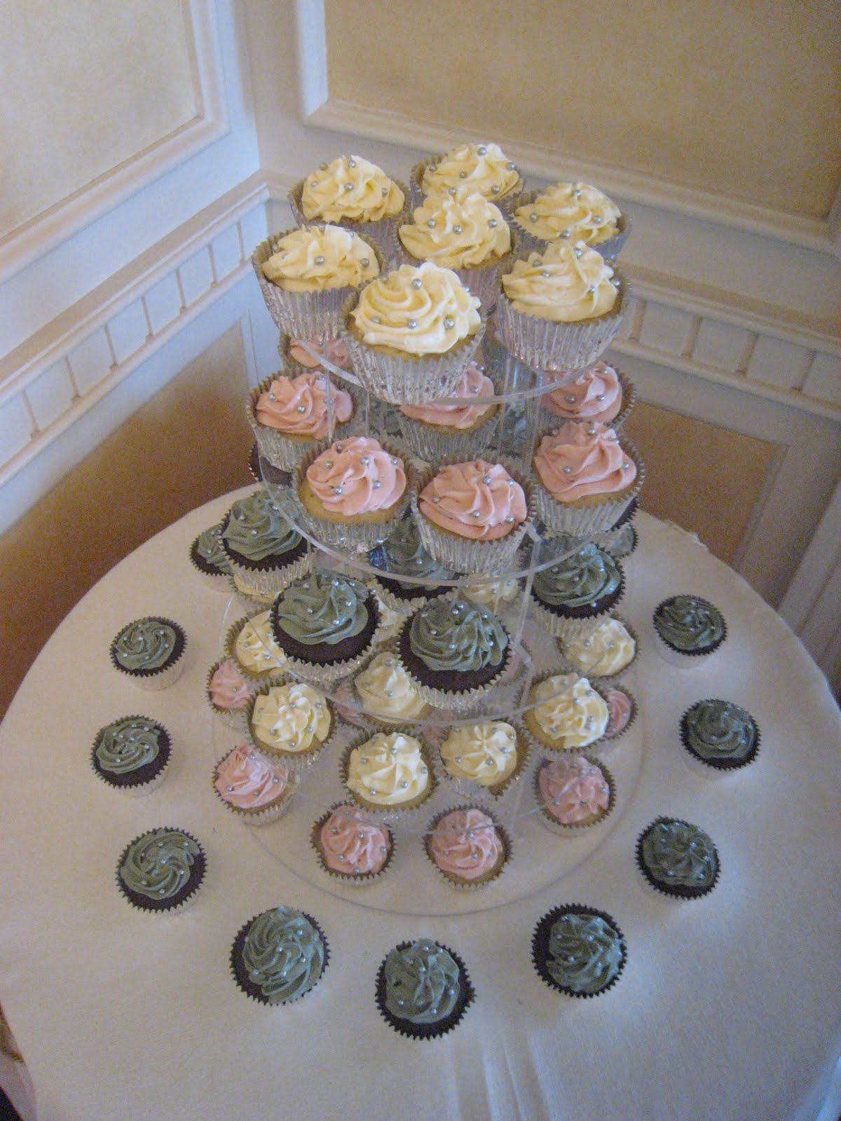 Cake in a Cup!: Four Season's ROM