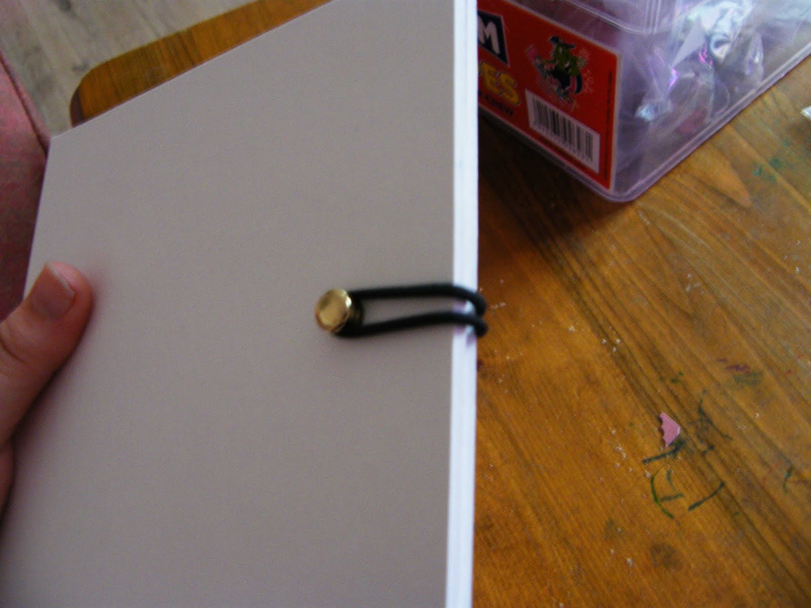 Crafting for Fun .....: Making your own book closings on the cheap.