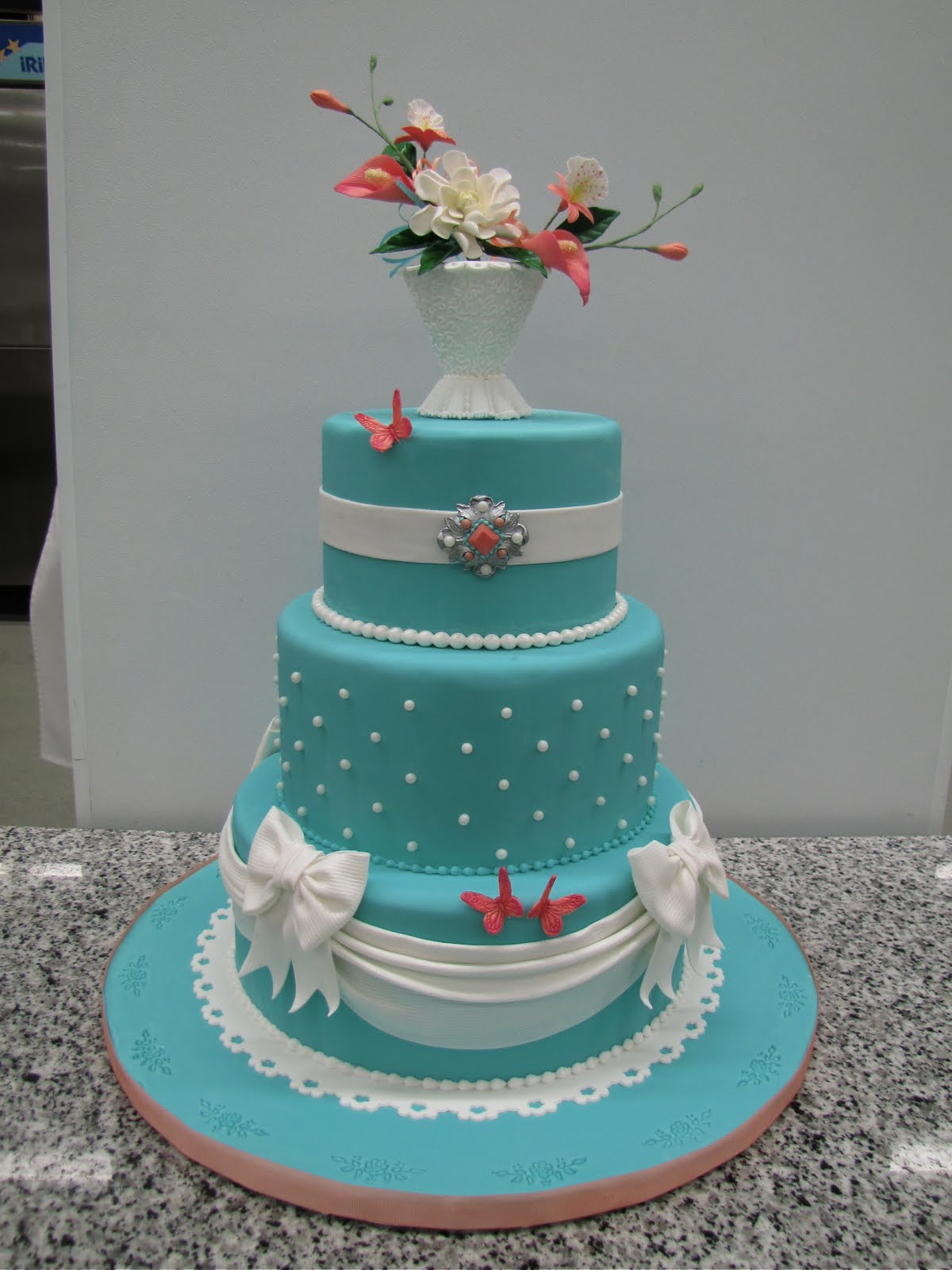 Eva's Pastry Journal: Gumpaste and Fondant with Nicholas Lodge