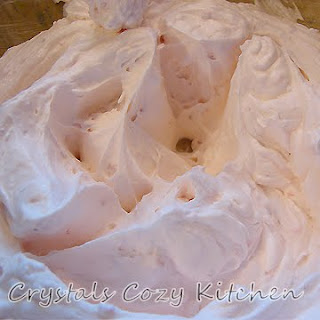 Crystal's Cozy Kitchen: Strawberries & Cream