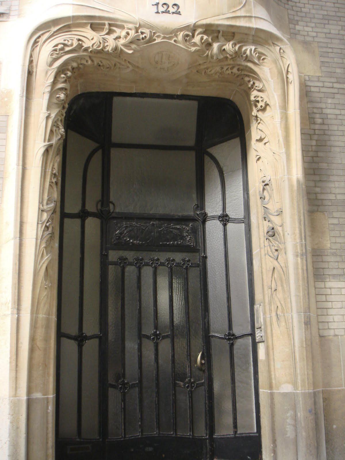 Traveling...: Hector Guimard