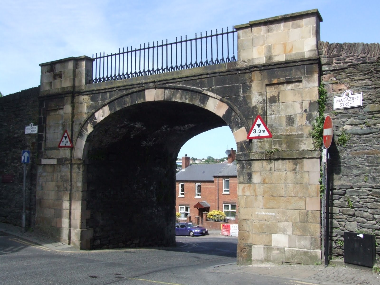 BENCHMARK-SITES: June 2010