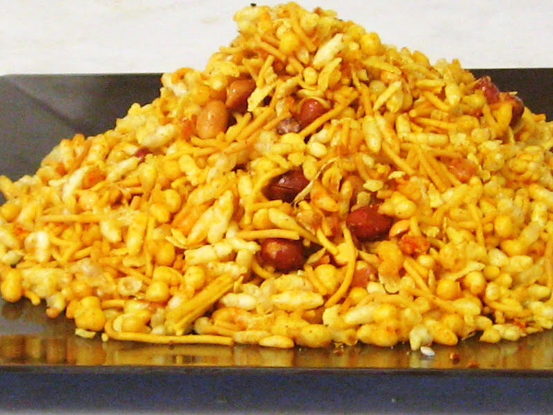 Indian cooking: Garlic Mixture