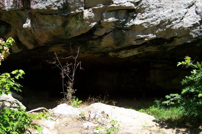SouthEastern Archaeology News: North Alabama Cave Find