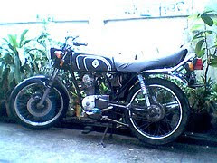 Top Sepeda Motor Gl 100