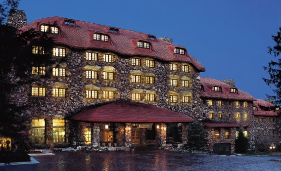 Twirling Clare: Snow in the South