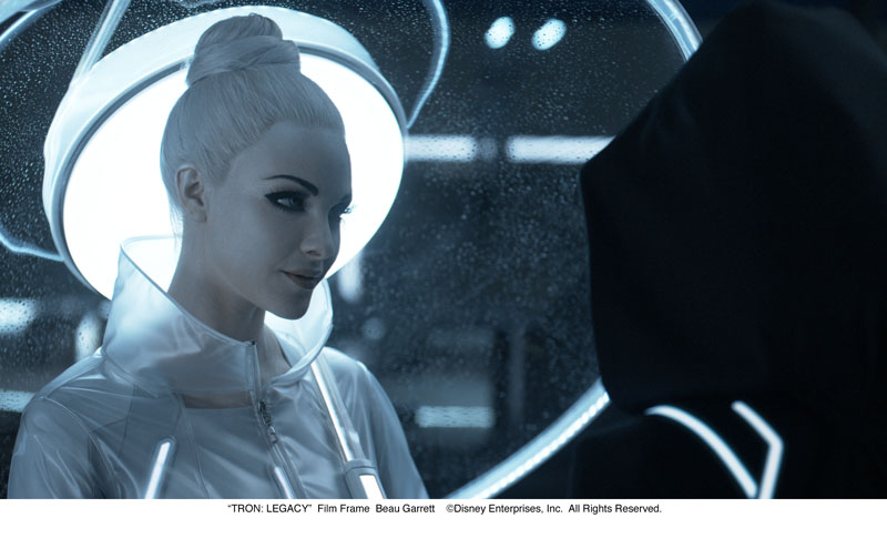 Tron Legacy: Gem the Siren Makeup Tutorial - From Head To Toe