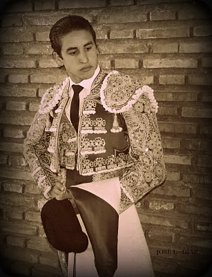 Los toros con Paco Martínez: "Gallo Chico" aumenta su equipo de ...