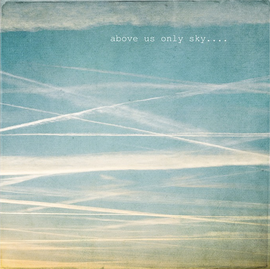 Eyeshoot - Photography and Food: Above us only sky.