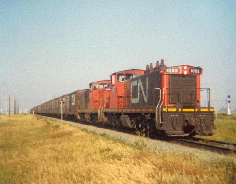 Trackside Treasure: Ten-Hundreds: CN's GMD-1's