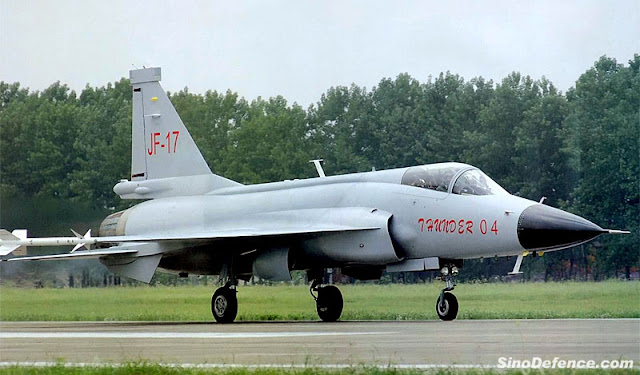 Desarrollo y Defensa: Avión de combate polivalente FC-1"Chao Qi ...