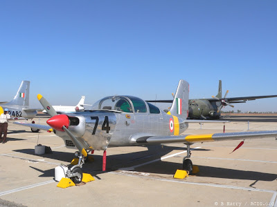 Desarrollo y Defensa: Ejemplo a seguir, la Hindustan Aeronautics ...