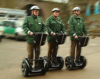 Desarrollo y Defensa: El Segway Personal Transporter